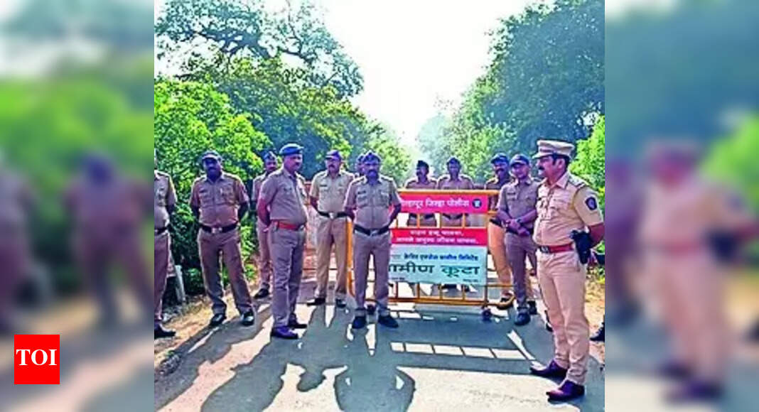 Illegal Structure: Illegal Structure at Pavangad Fort Razed Kolhapur ...