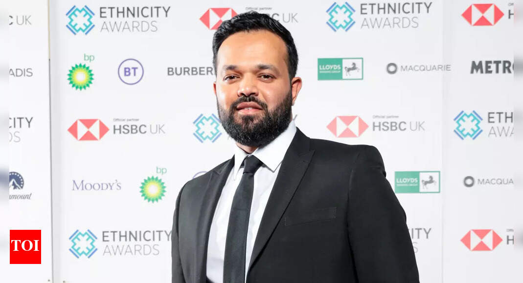 Azeem Rafiq criticizes expected return of Colin Graves as Yorkshire chair | Cricket News - Times ...