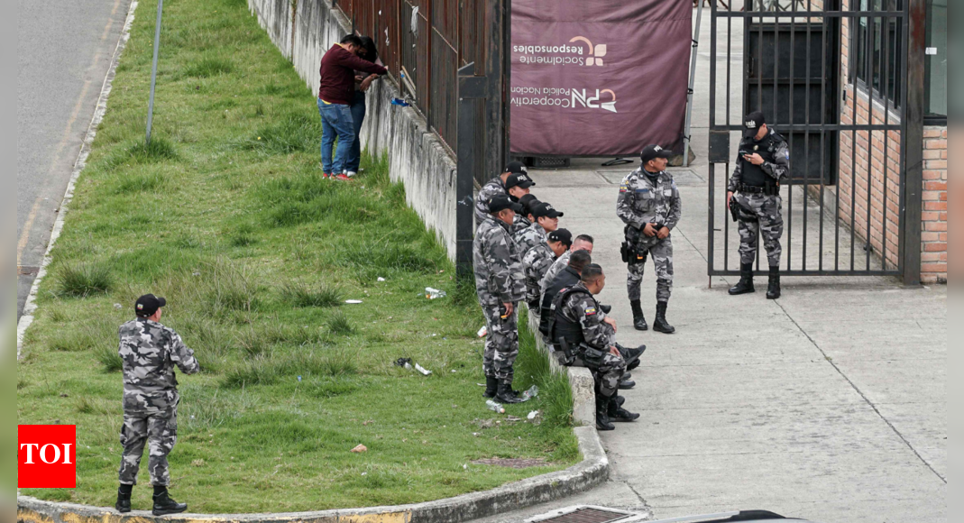 State of emergency in Ecuador after 'dangerous' narco boss escapes ...