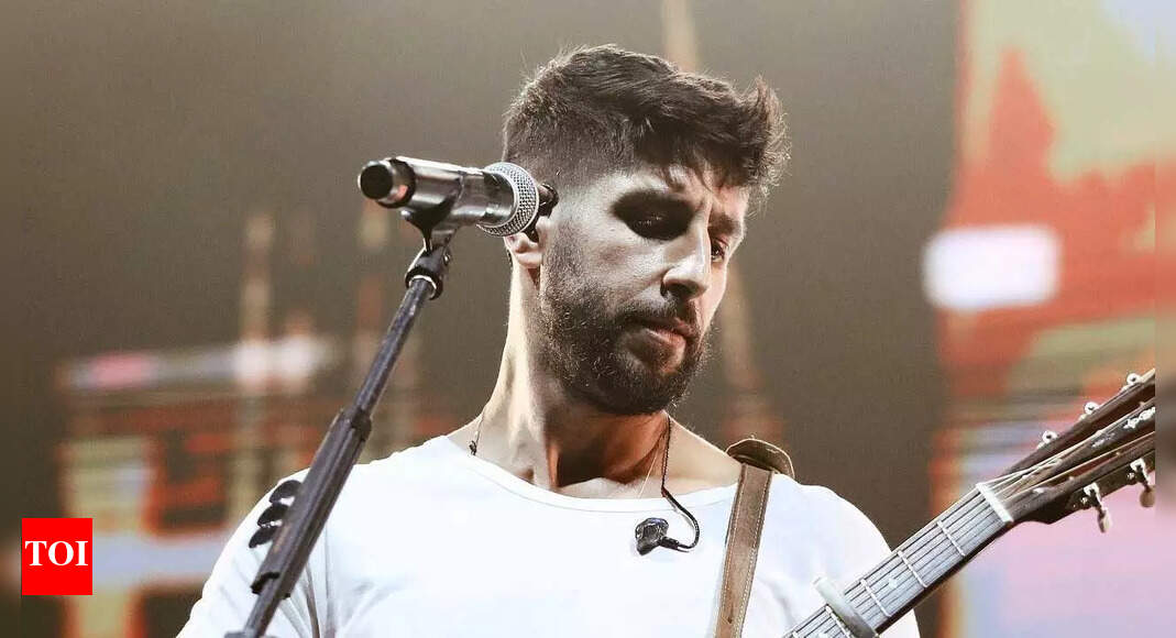 'Fauda' actor Idan Amedi seriously injured in Gaza - The Times of India