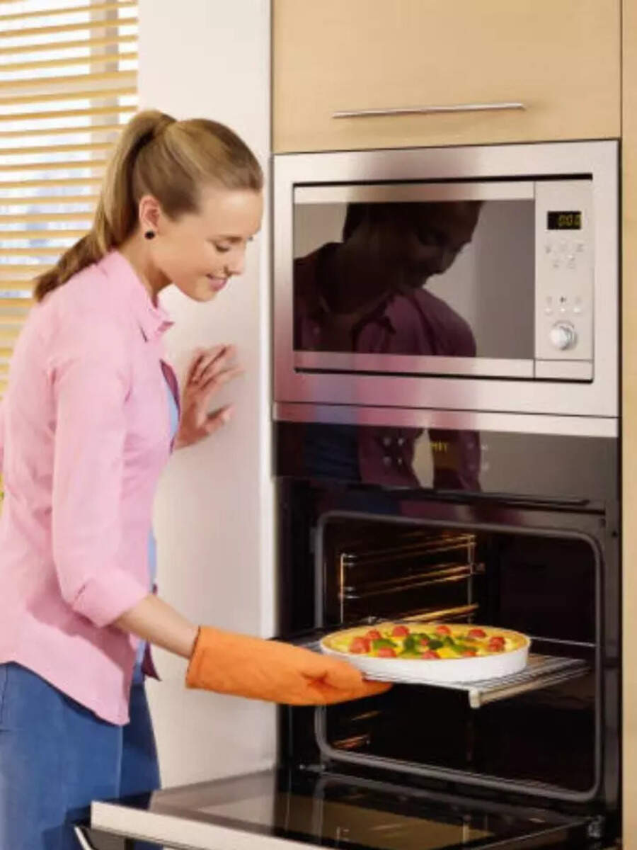 Microwave Hacks: 8 Hacks To Make Microwave Cooking Healthier And Easier ...