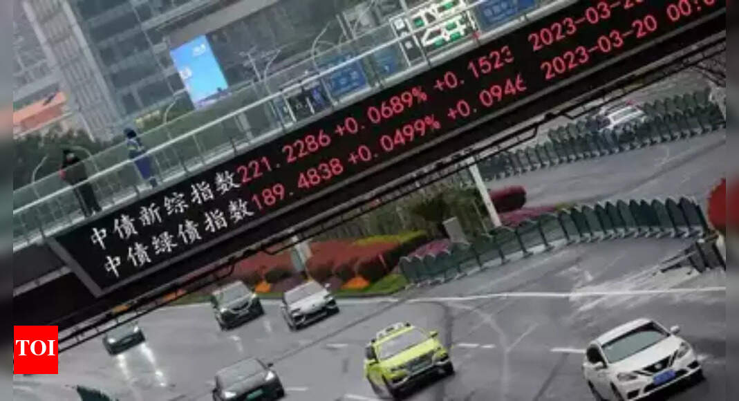 China ‘Snowball’ derivatives worth $13 billion near loss levels - Times ...