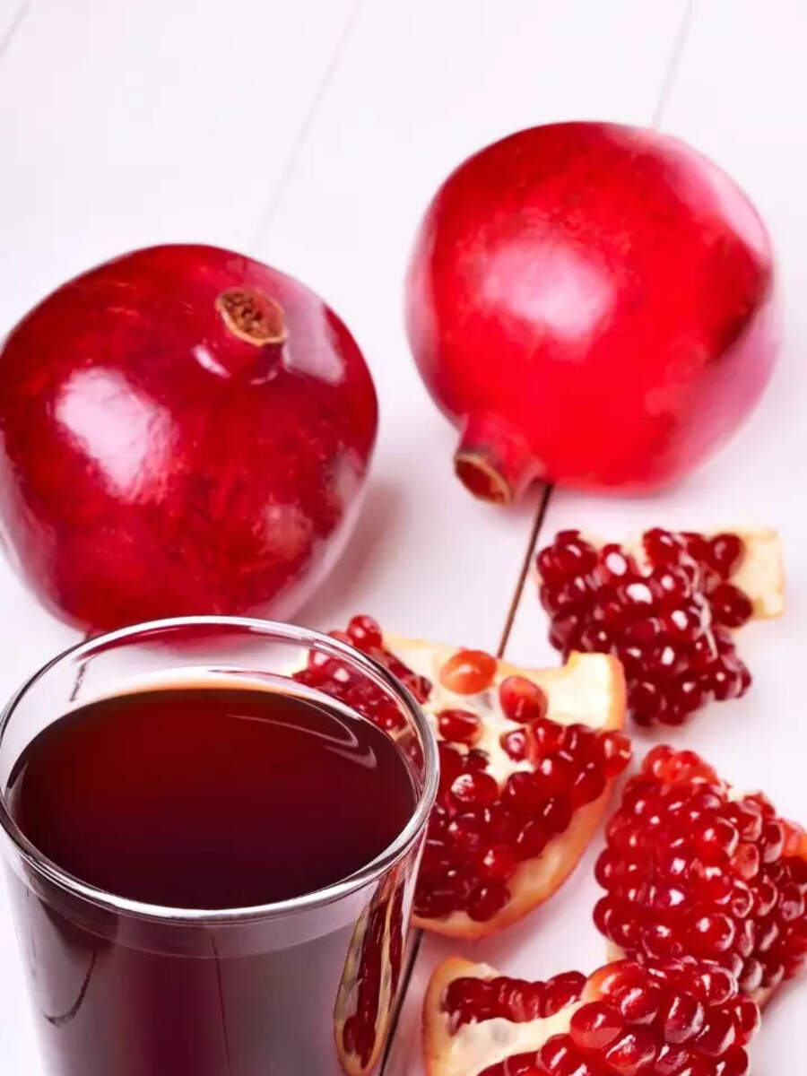 9 Health Benefits Of Drinking Pomegranate Juice Daily | Times Now
