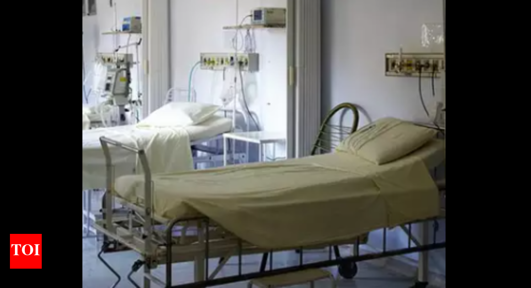 500-bed makeshift hosp set up in Ulwe ahead of PM's event today ...