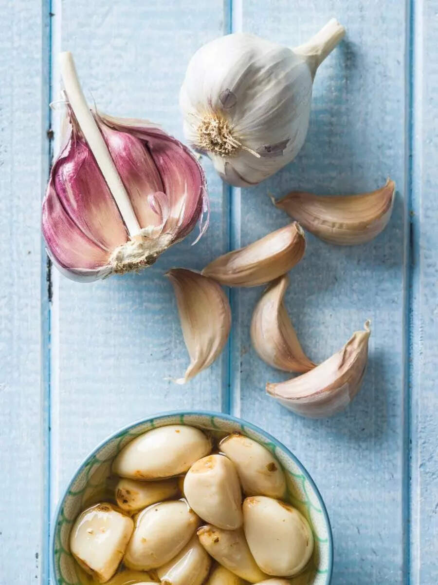 12 must-try dishes for garlic lovers | Times of India