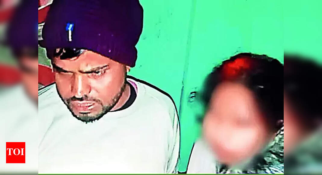 One More Teacher Forced To Marry A Girl In Jamui | Patna News - Times ...