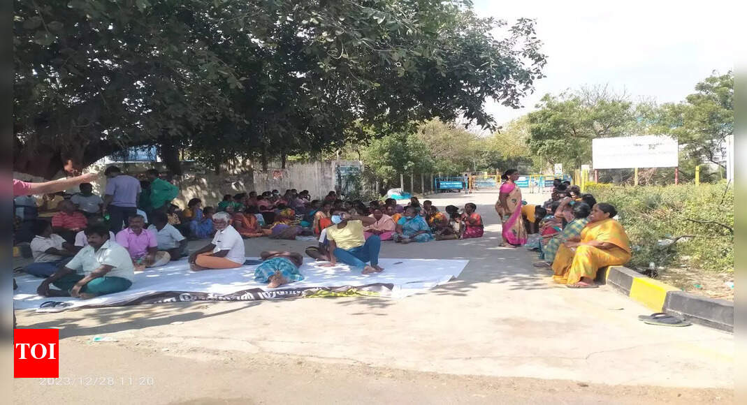 Ennore gas leak: DMDK leaders to join residents’ protest | Chennai News ...