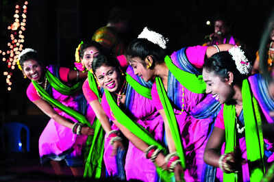 Chennai Sangamam: Chennai Sangamam bridges generations using ...
