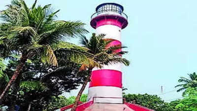Gangasagar gets country's first 'lighthouse on air' for ships in Bay ...