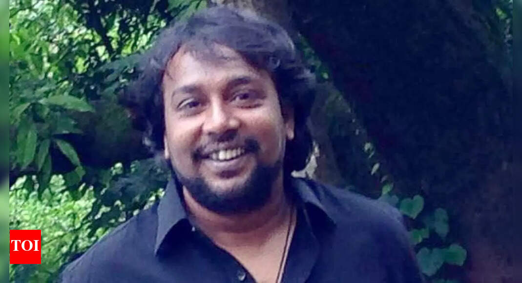 Lyricist Shabbir Ahmed to release two bhajans ahead of Ram temple consecration ceremony | Hindi ...