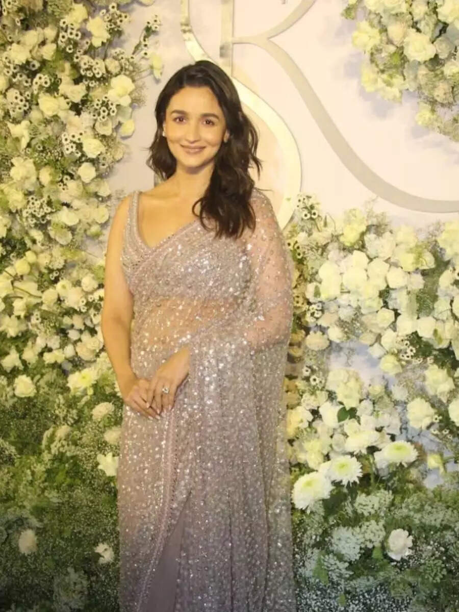 9 best blouse designs to slay like a supermodel | Times Shopping Guide