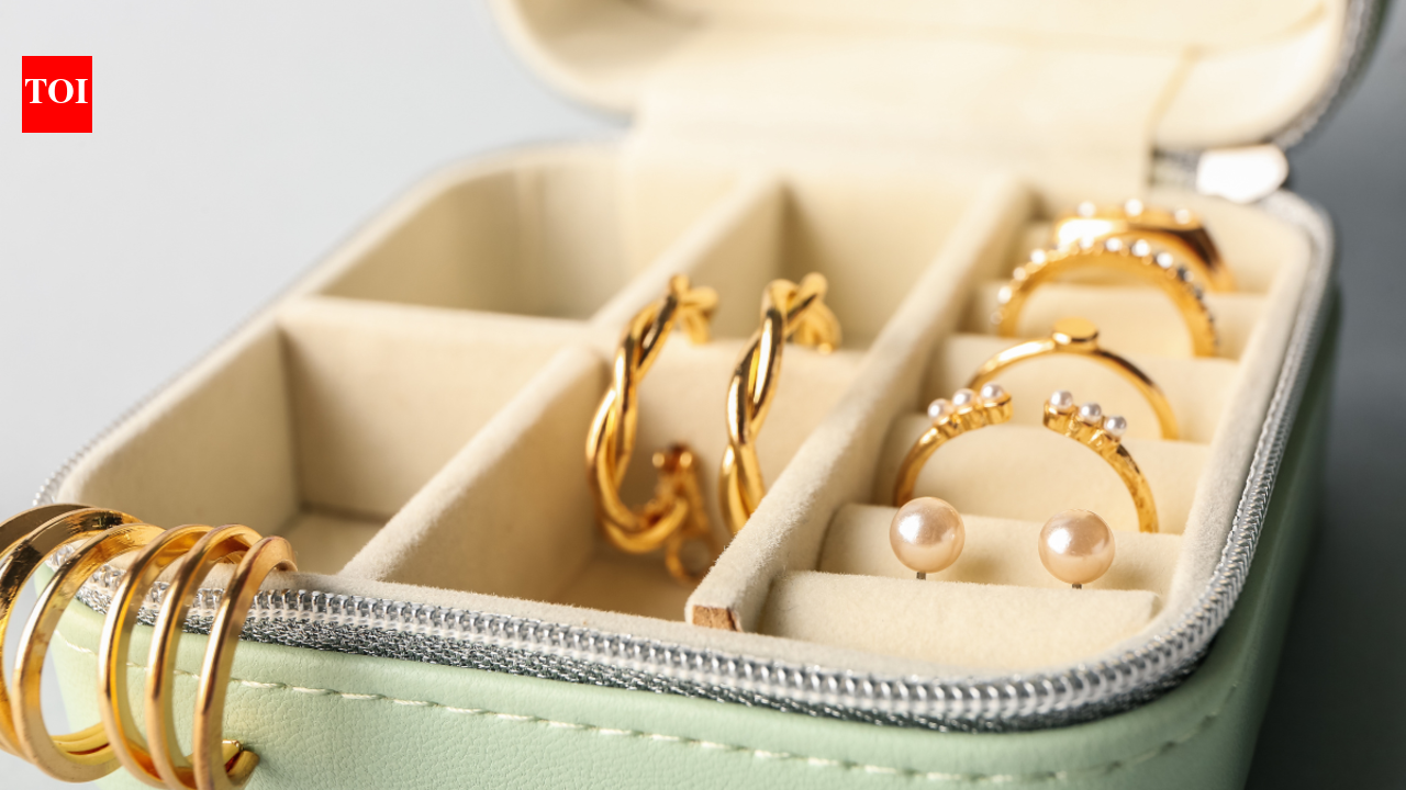 Jewellery Organisers: Keep Your Jewellery Safe and Organised | - The ...