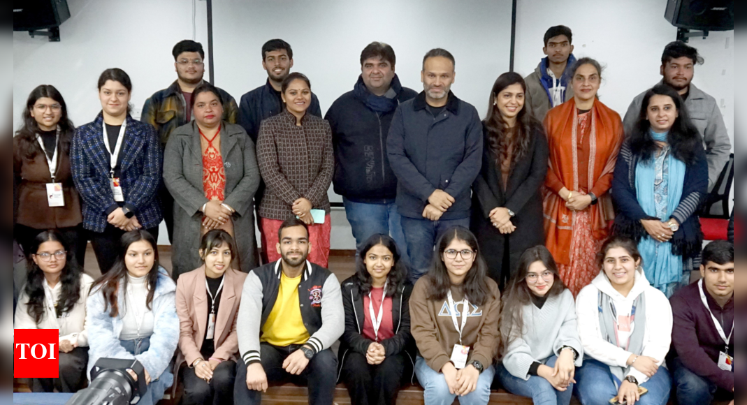 National Startup Day: Insights from GGDSD College Alumnus | Chandigarh ...