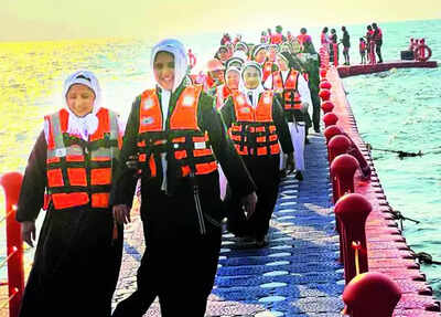 Floating Bridge: 35k People Visited Floating Bridge At Kuzhuppilly In ...
