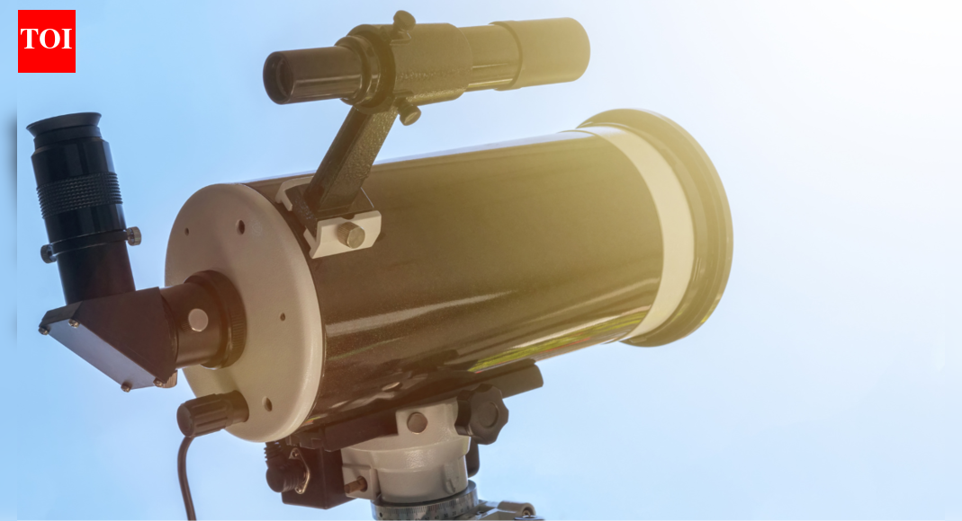 Exploring the Difference: Refracting Telescope vs Reflecting Telescope ...