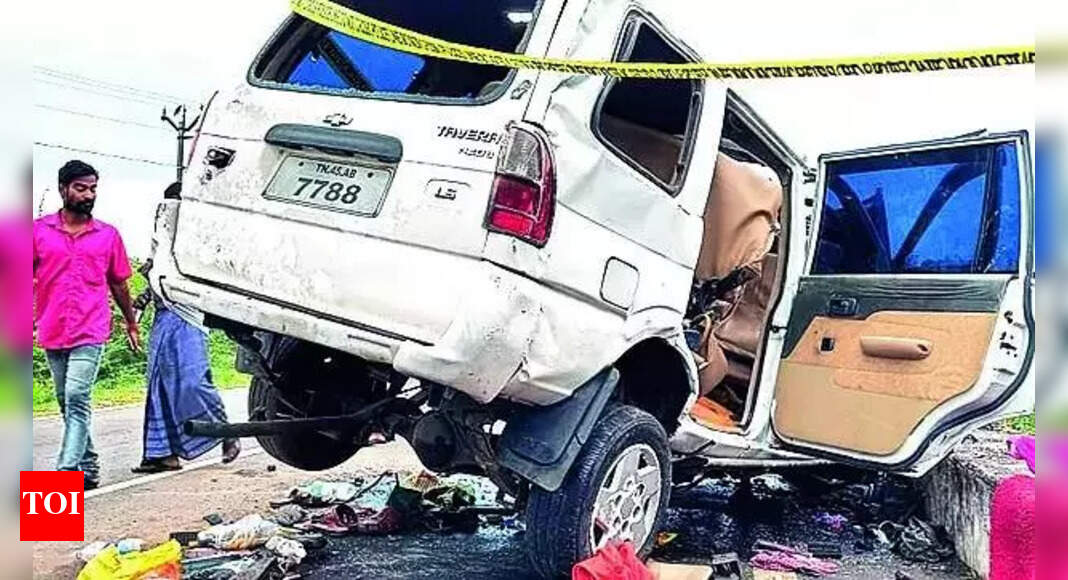 4 Dead, 7 Injured in SUV Accident in Tamil Nadu | India News - Times of ...