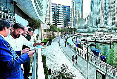 Musi Riverfront: Musi Riverfront: Revanth Meets Planners In Dubai ...