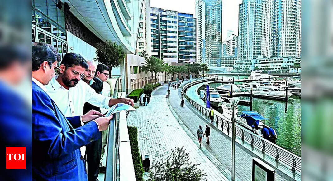 Musi Riverfront: Musi Riverfront: Revanth Meets Planners In Dubai ...