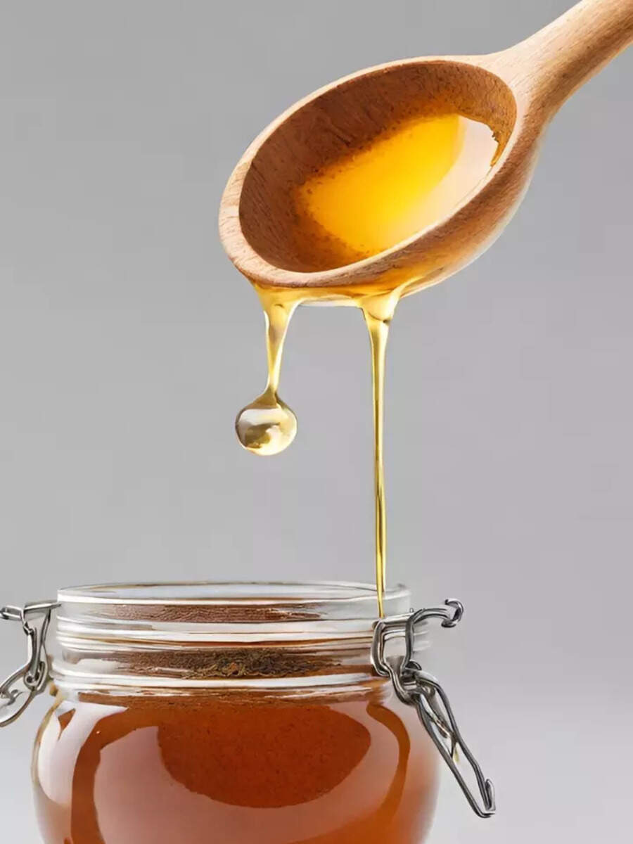 9 benefits of eating cloves and black pepper with honey in winter ...