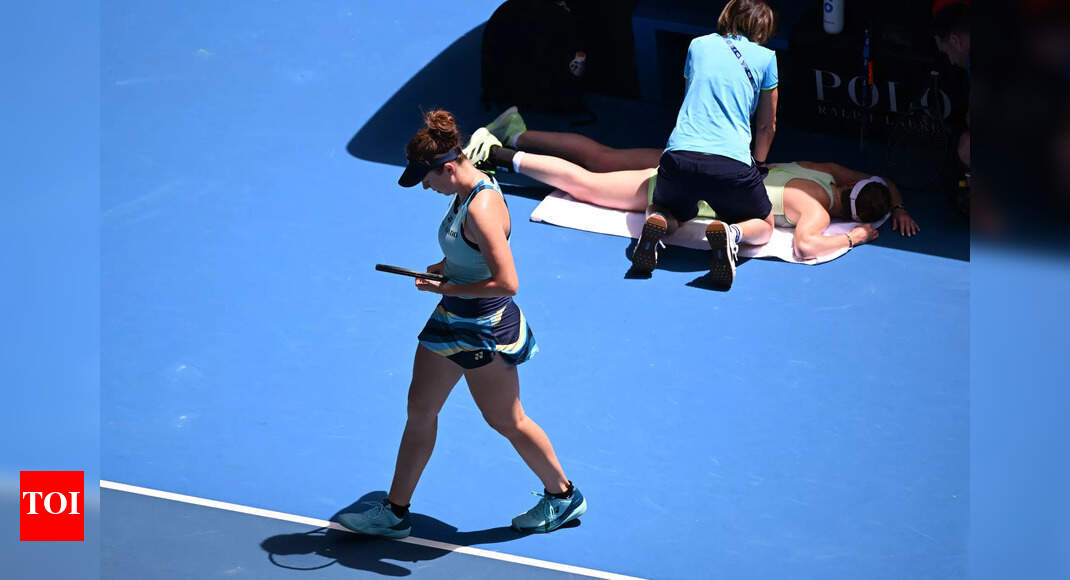 Australian Open: Elina Svitolina retires, Linda Noskova advances to ...