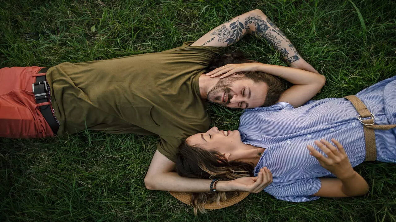 Explore Zodiac Signs and Relationship Dynamics