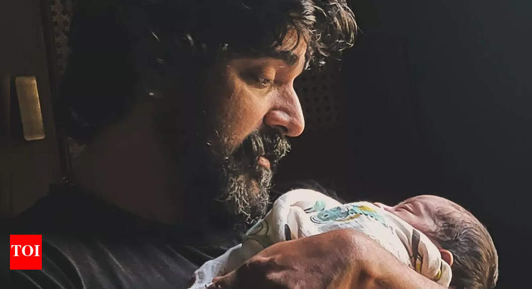 Srinish Aravind shares heartwarming first picture with baby girl, Amala ...
