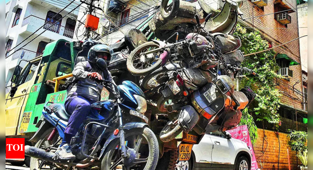 Old Car Scrap Policy: Scrap old vehicle, get Rs 50k off on new one ...