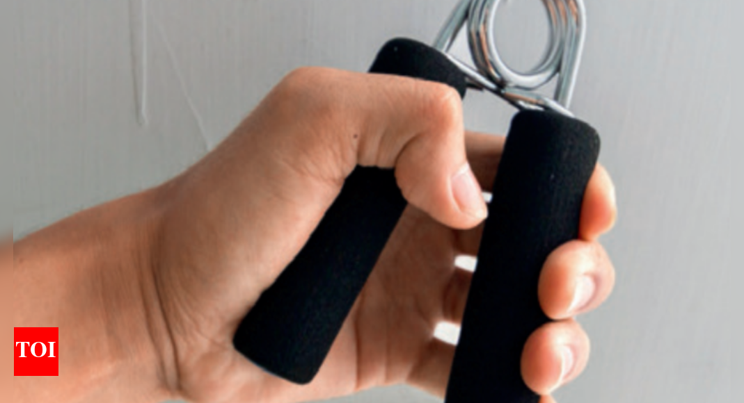 Weak Hand Grip: Hold tight! Weak hand grip might be a sign of several ...