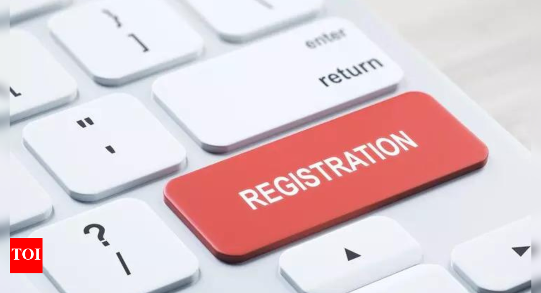 Registration department clocks record registration in a day | Chennai ...