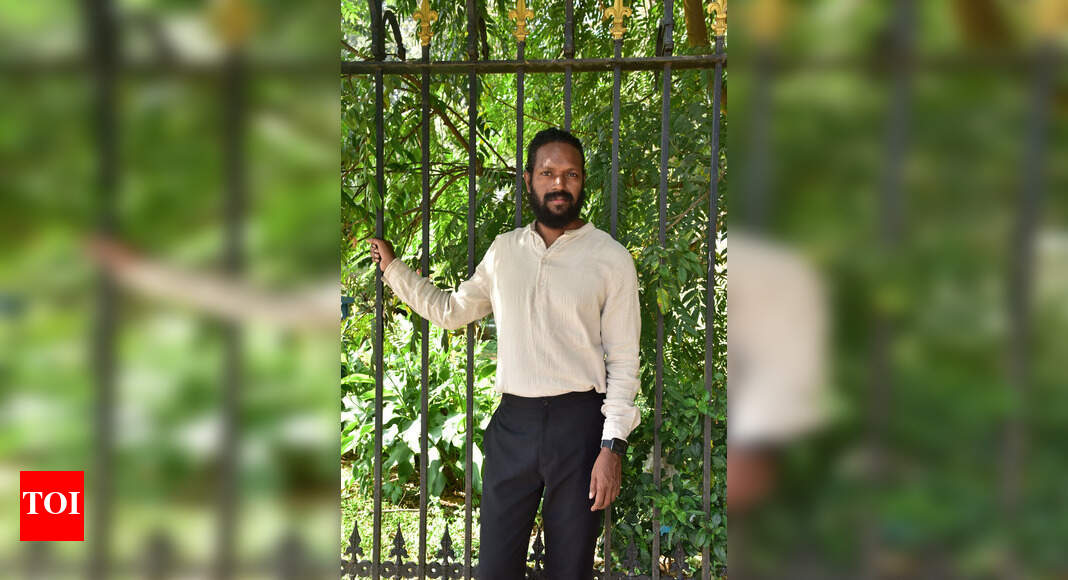 Artist Baadal shares his views on Republic Day - Times of India