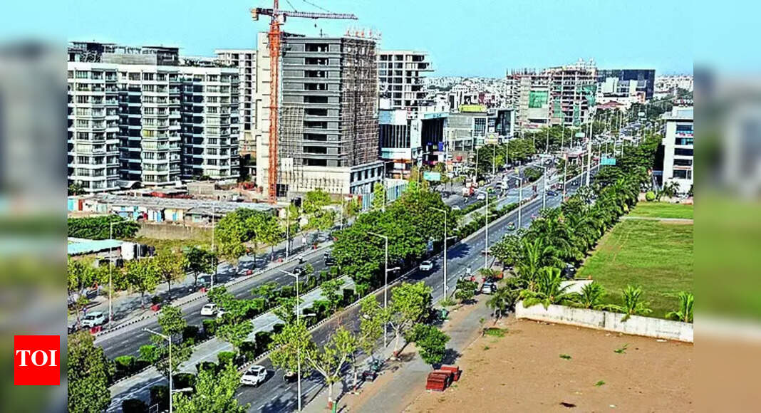 SMC: SMC to make 2 roads iconic through PPP | Surat News - Times of India