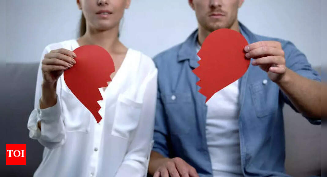 10 Habits That Can Destroy a Relationship - Expert Advice | - The Times ...