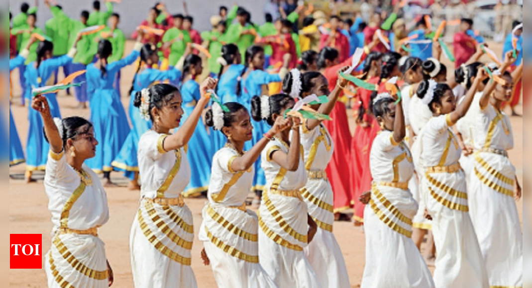 Republic Day Celebrations: Stunts, Cultural Shows, and Patriotic Dances ...