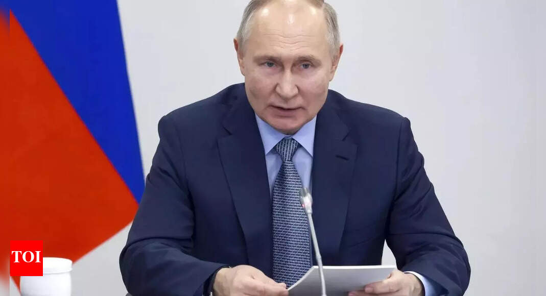 Russia's Putin derides 'Russophobia' in Europe at World War Two ...