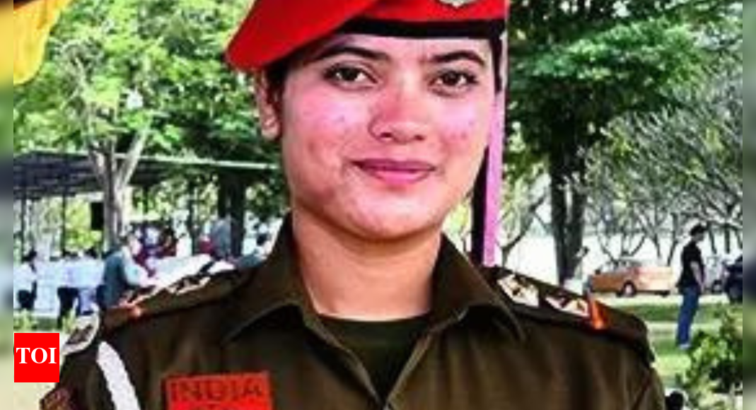 Shooting champ is Army's first woman subedar | India News - Times of India