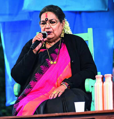 Usha Uthup: People’s Singer Receives Padma Bhushan | - Times of India