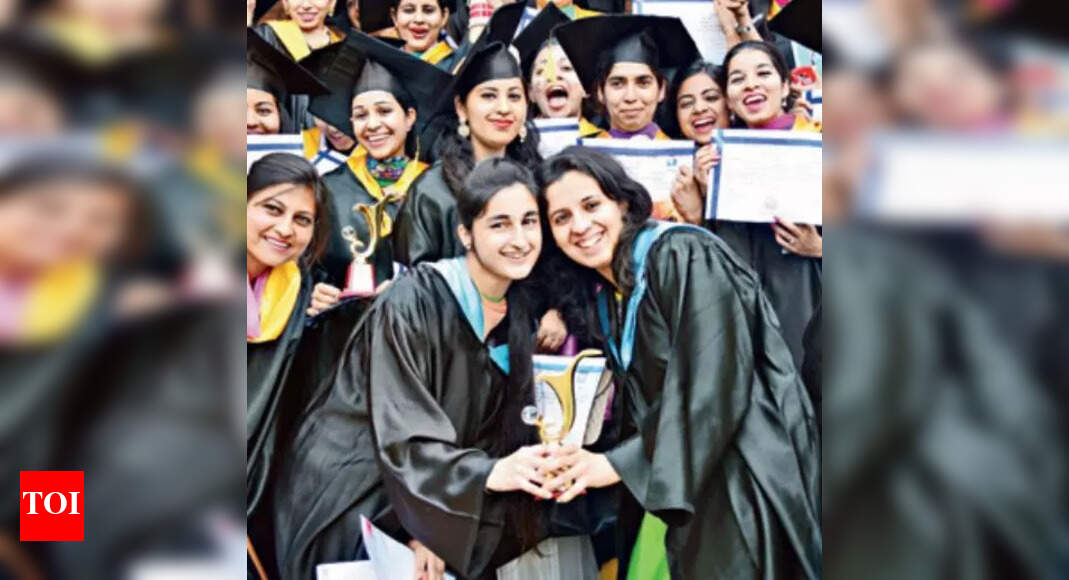 Highest 20% UG girls get into PG in Gujarat | Ahmedabad News - Times of ...