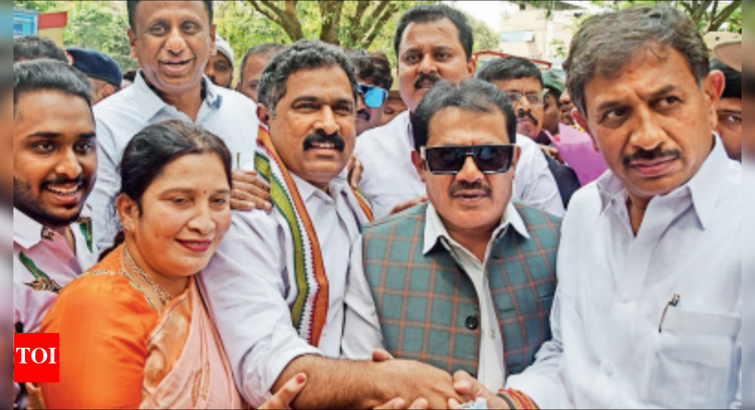 Congress poised to secure 3 seats, BJP-JD(S) alliance 1 | Bengaluru News - Times of India