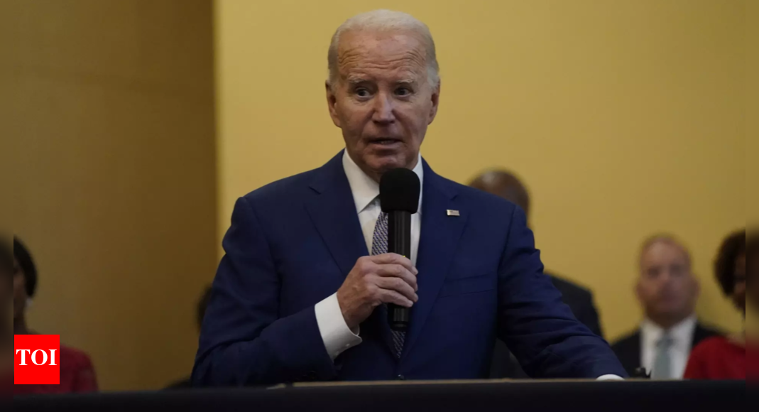 Joe Biden to soak up sunshine and campaign cash in Florida trip - Times ...