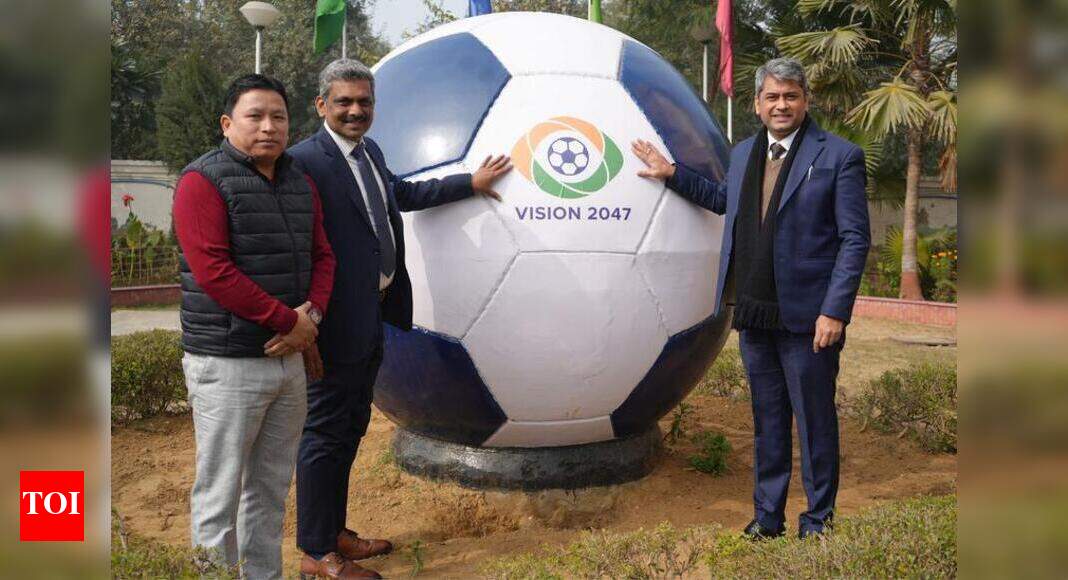 AIFF ratifies Shaji dismissal; Bhutia guns for Chaubey, Kipa | Goa News ...