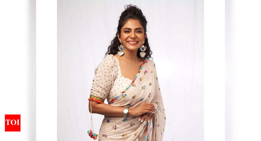 I want to play characters that I need to work on: Poornima | Malayalam ...