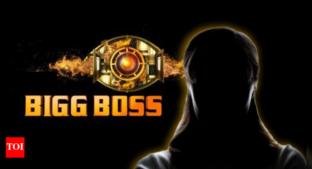 Bigg Boss 11 contestant files an FIR against her friend for allegedly ...