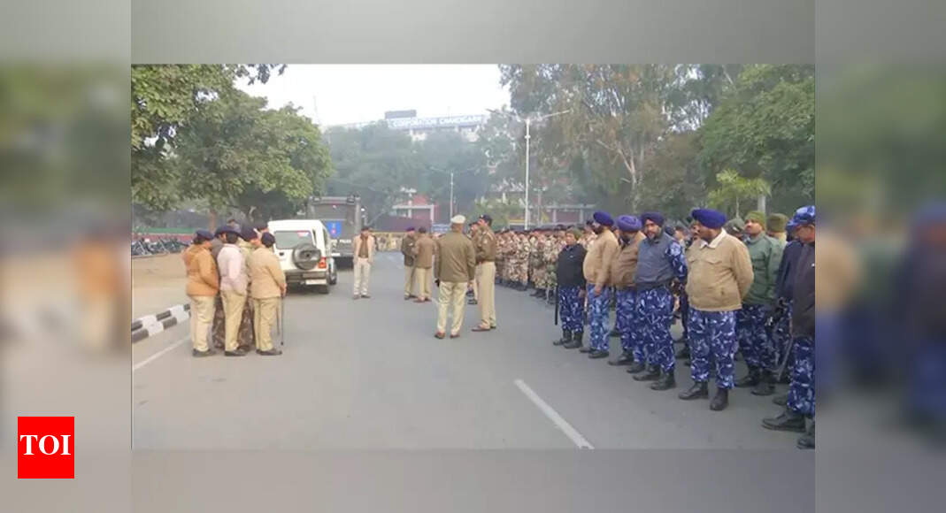 Anil Masih News: Who is Anil Masih Chandigarh mayoral poll officer ...