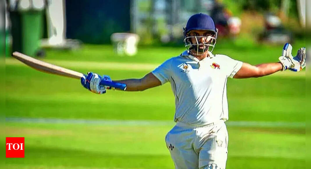 'My idol was always Yuvi paaji, but Sachin...': Agni Chopra reveals ...