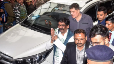 SC to hear former Jharkhand CM Hemant Soren's plea to quash 'illegal' arrest | India News ...