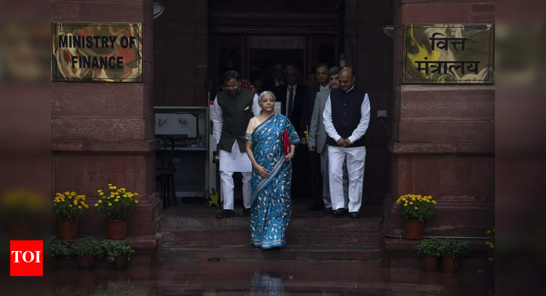 Finance Minister Nirmala Sitharaman's Budget 2024 attire: A celebration ...