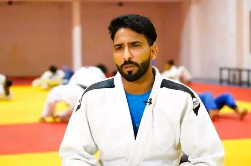 Kapil Parmar: Para Judo Athlete Secures Silver Medal at 2023 Asian Para Games | - Times of India