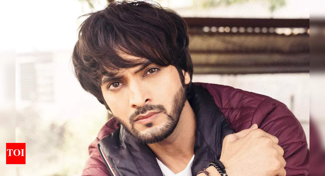 Ashish Dixit breaks silence on moving out from Aankh Micholi, says 'My fans will soon see me ...