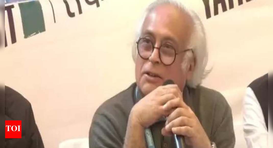 "LK Advani saved Modi ji in 2002": Jairam Ramesh's dig after Bharat ...