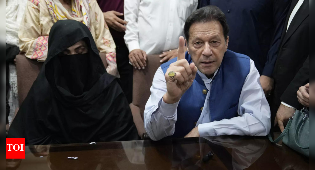 Pakistan Court Sentences Imran, Wife to 7 Years in Jail for Unlawful ...